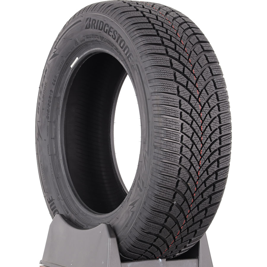 Test Bridgestone Blizzak LM005 - 215/60 R16 - Pneu - UFC-Que Choisir