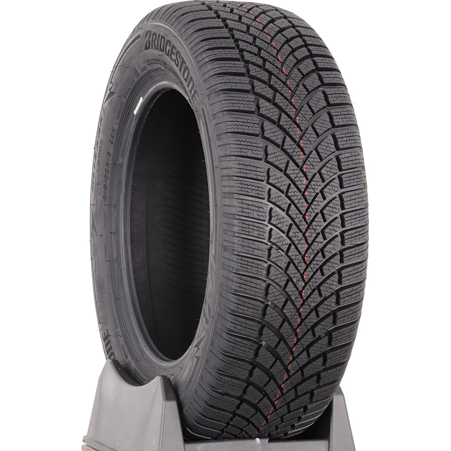 Test Bridgestone Blizzak LM005 - 215/60 R16 - Pneu - UFC-Que Choisir