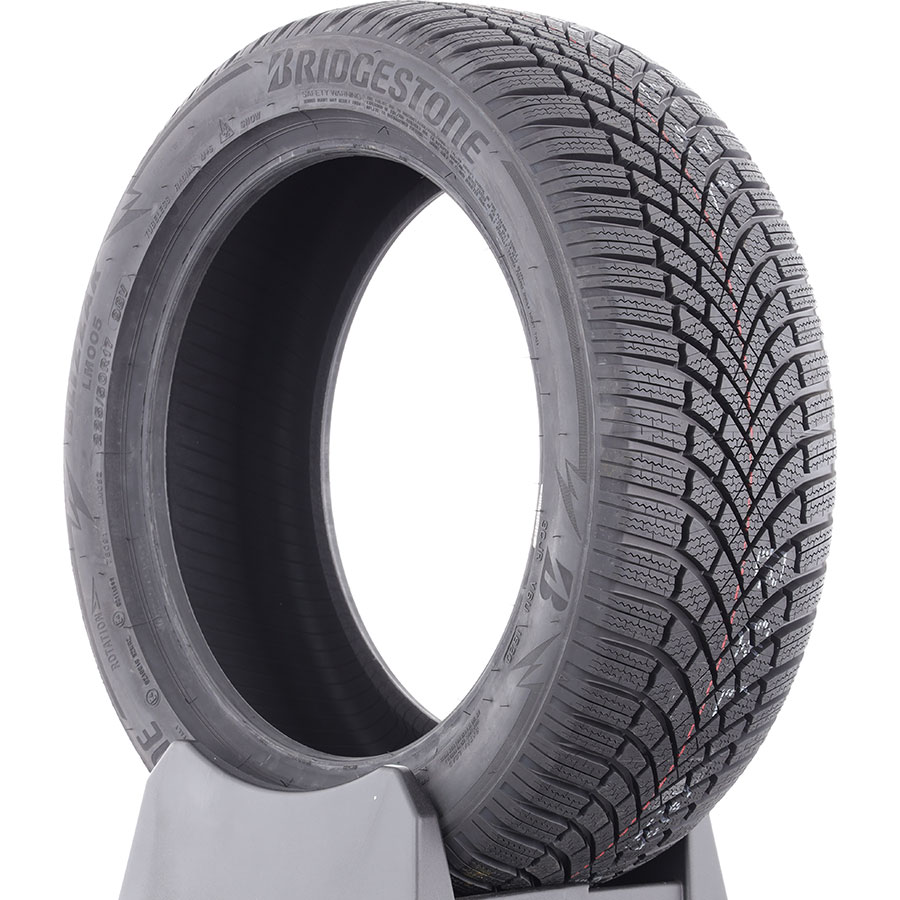 Test Bridgestone Blizzak LM005 225/50 R17 - Pneu - UFC-Que Choisir