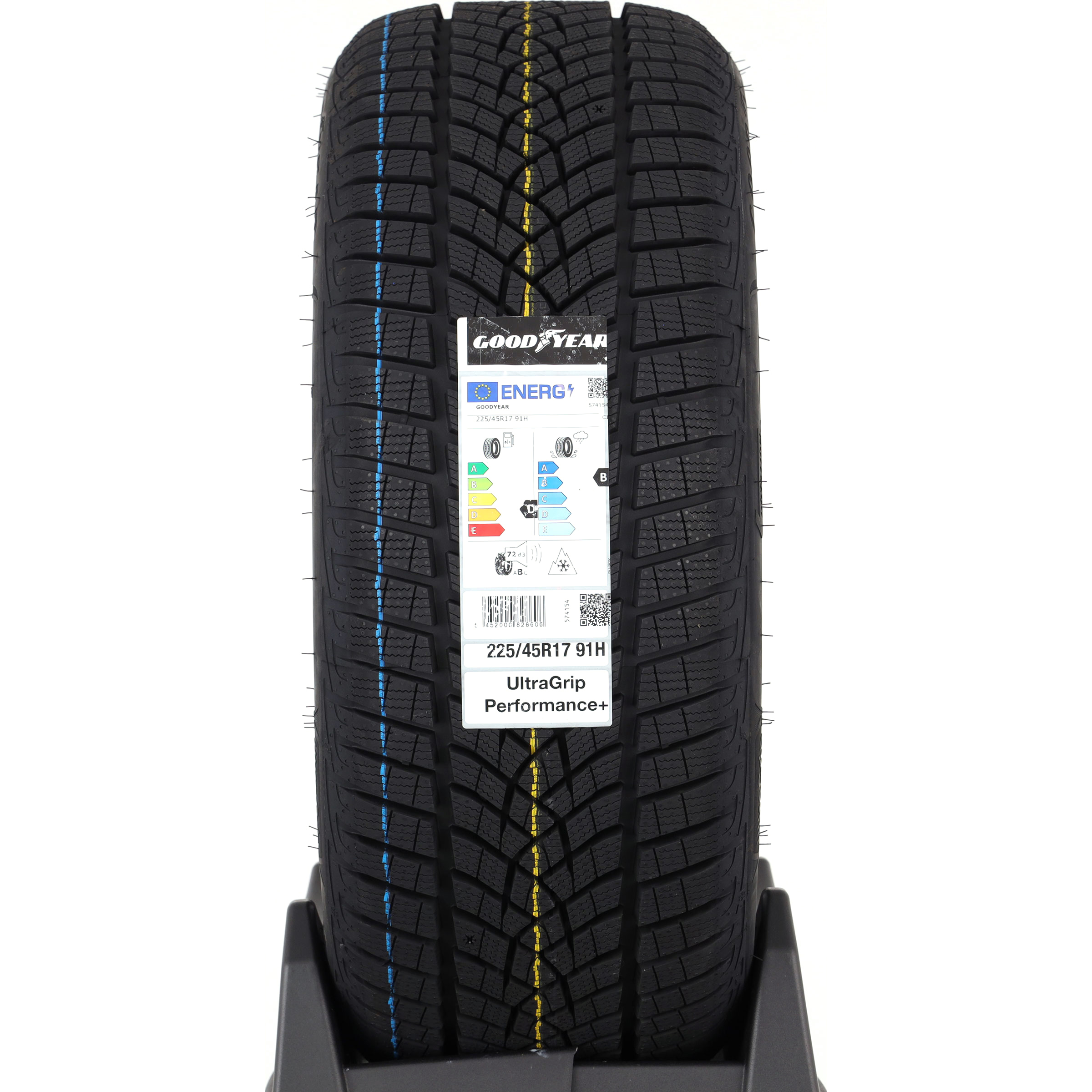 Test Goodyear UltraGrip Performance + - 225/45 R17 - Pneu - UFC-Que Choisir
