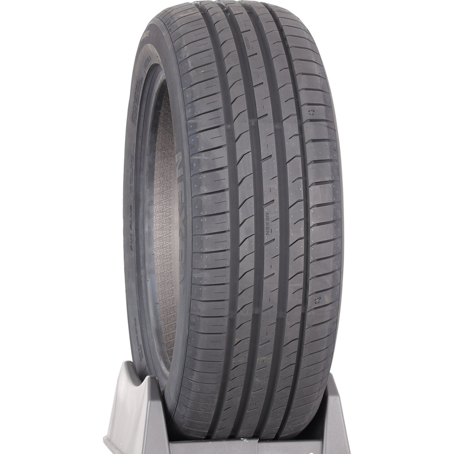 Test Nexen N´Fera Primus - 215/55 R17 - Pneu - UFC-Que Choisir